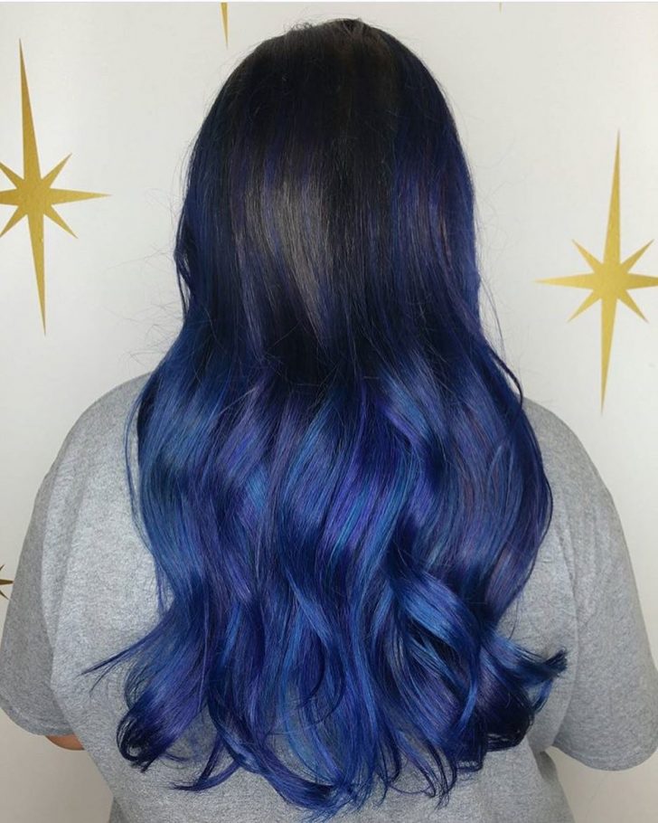[FOTO] Capelli nero blu con base scura, a chi stanno bene e come si ...