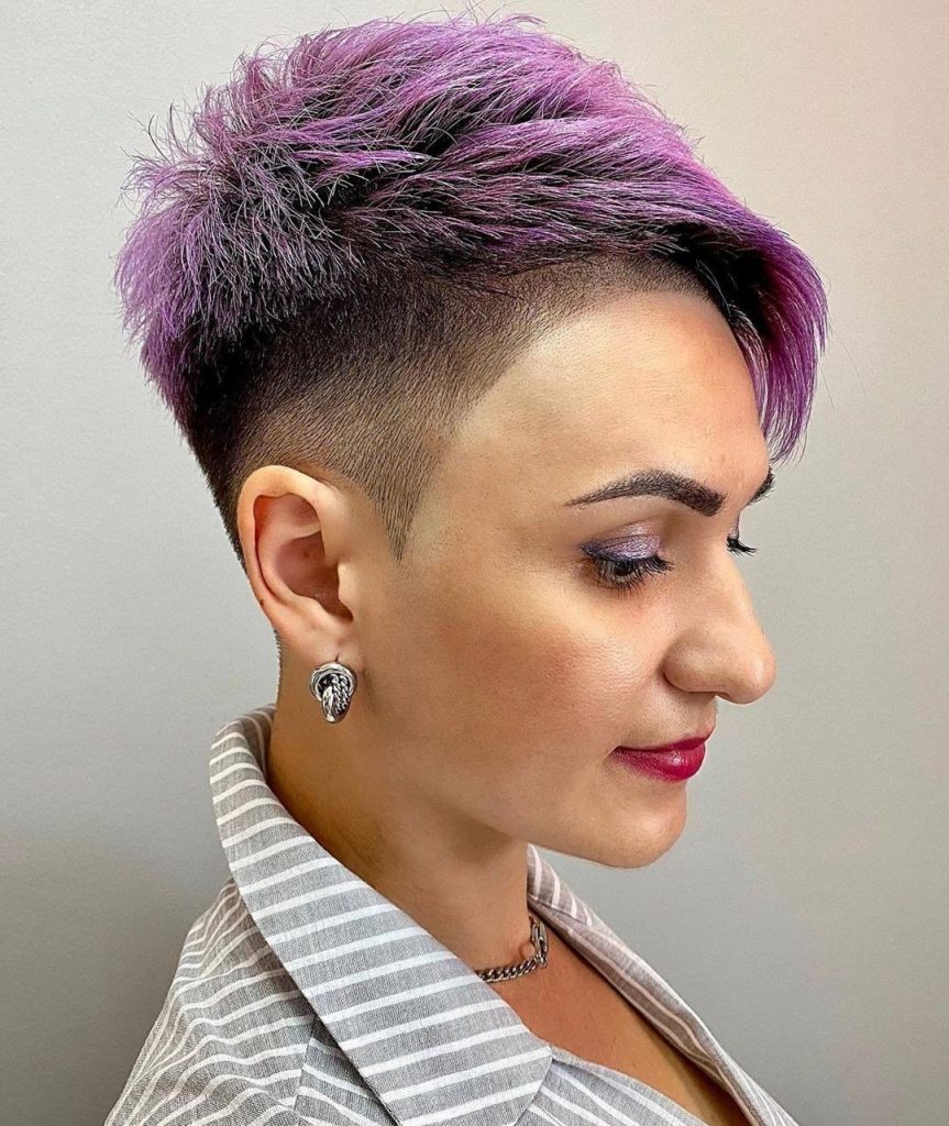 Voglia di un taglio di capelli corto e spettinato? Ecco un pixie cut ...