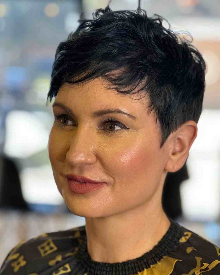 Per la primavera scegli una frangia leggera e sfilata: il tuo Pixie Cut ...